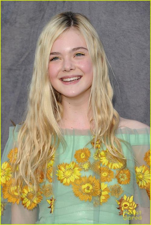Elle Fanning Pictures. Hotness Rating = Unrated