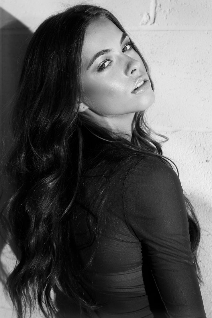 Caroline Kelley Pictures