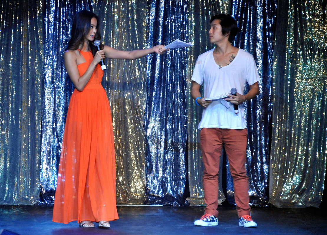 Jamie Chung Pictures Jamie Chung Db3 Audreys Night Out 2012 Santa