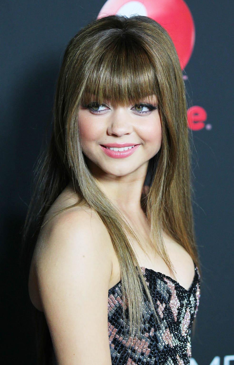 Sarah Hyland Pictures